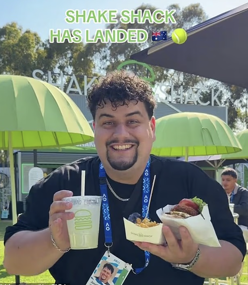 澳网观众怒了 汉堡$25薯条$12.5美国网红店引争议